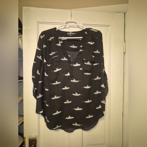 torrid | Tops | Torrid Womens Harper Blouse Size Black Dog Convertible ...